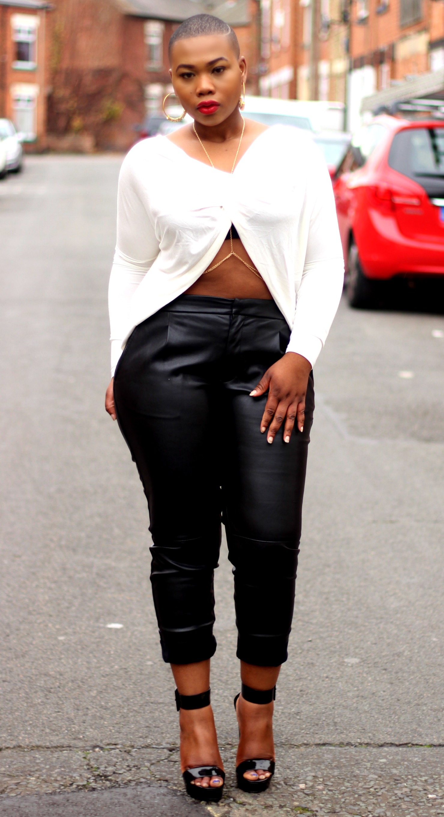 Fashion Bombshell of the Day: Chy from the UK - Fashion Bomb Daily