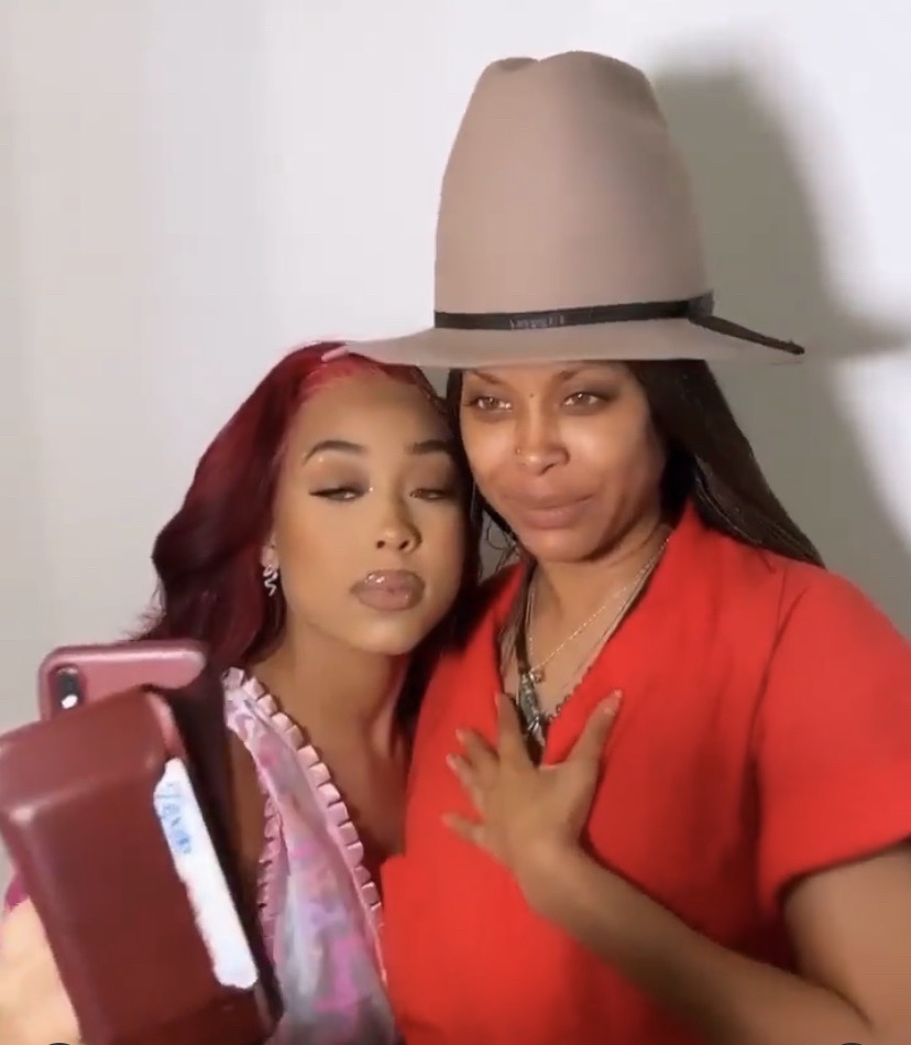 Erykah Badu Archives - Fashion Bomb Daily