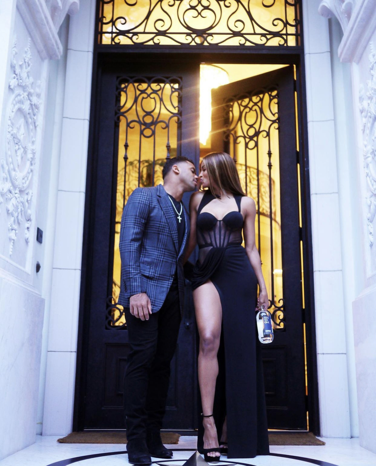 Most Requested: Ciara Displays Her Legs in Alon Livné Black Draped ...