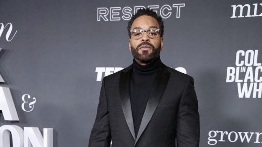 Method Man Wears Reiss Black Suit and Scarosso Green Shoes to the 2021 ...