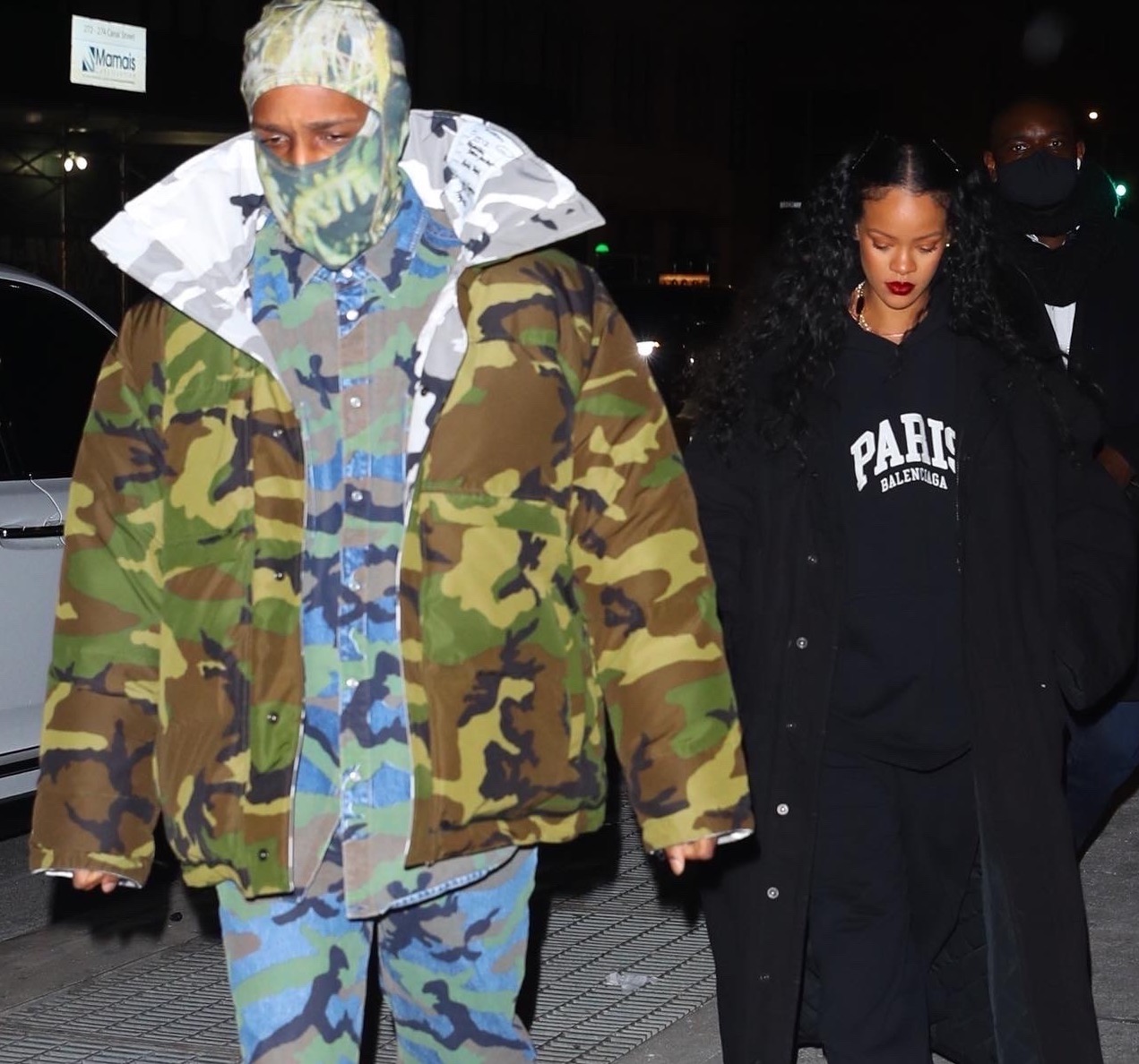 Rihanna and ASAP Rocky are Expecting! Riri Swaddles her Baby Bump in ...