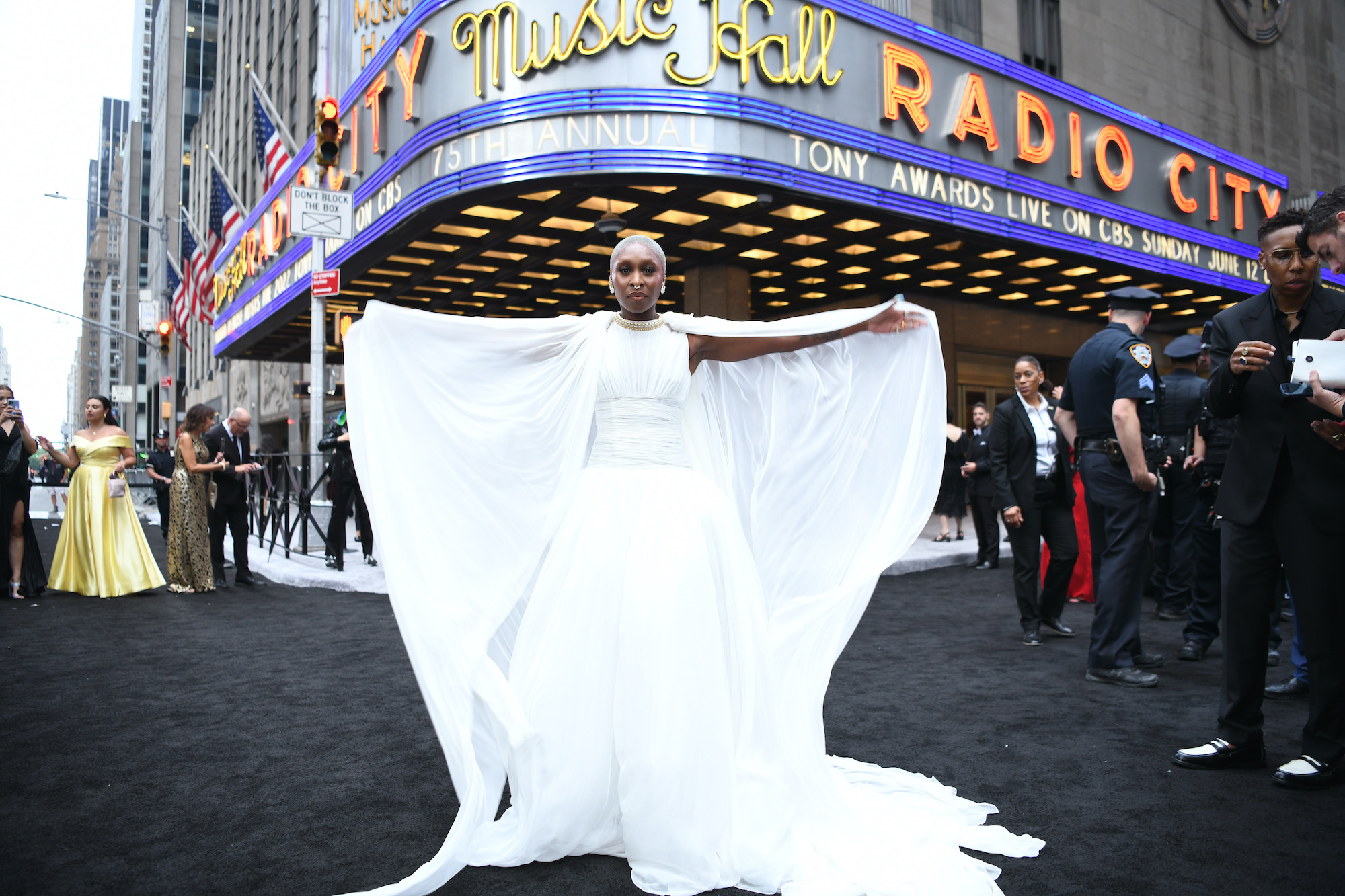 On TheStateofFashion.Bulletin.com: Exclusive Photos from the 2022 Tony ...